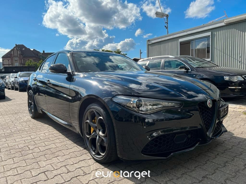 Offerta ALFA ROMEO Giulia 2.0 Turbo 280 CV AT8 AWD Q4 Veloce Ti