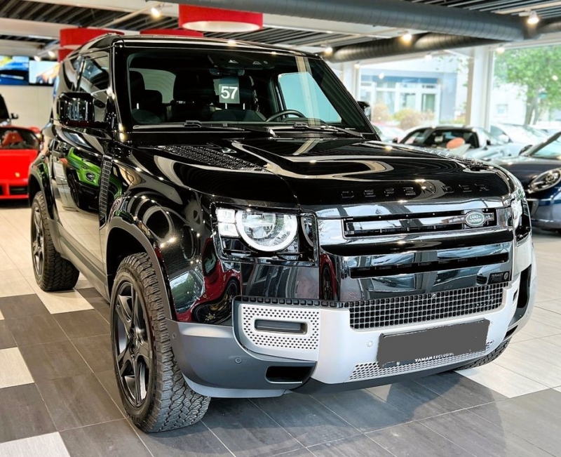 LAND ROVER Defender 90 3.0D I6 200 CV AWD Auto Sa Pieve di Cento ...