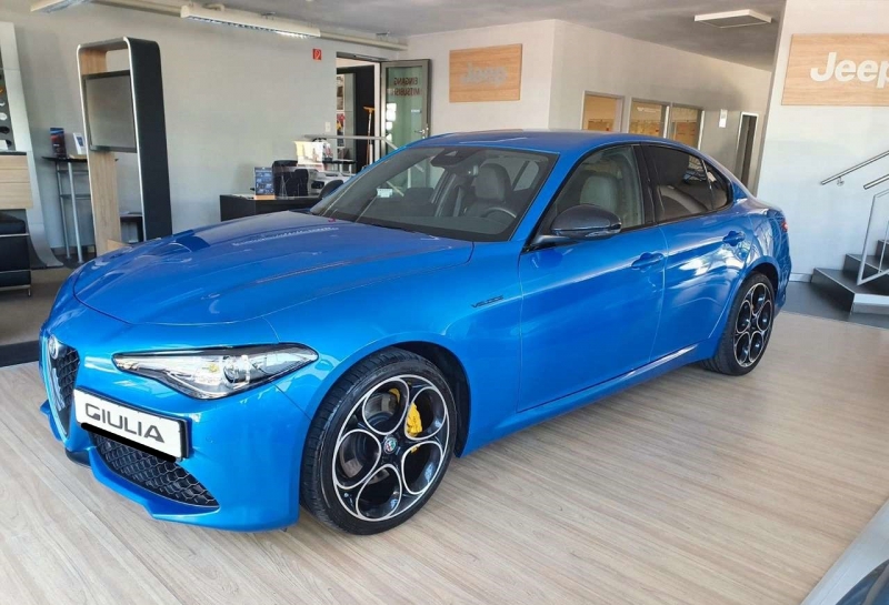 Offer ALFA ROMEO Giulia 2.2 Turbodiesel 210 CV AT8 AWD Q4 Veloce