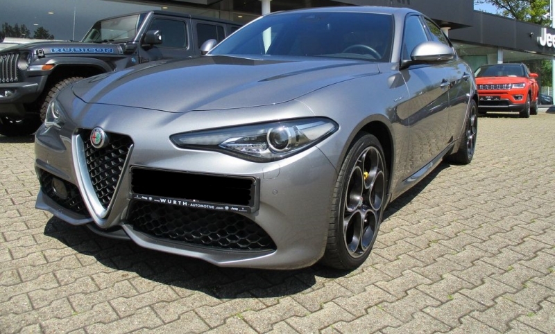 Offerta ALFA ROMEO Giulia 2.2 Turbodiesel 210 CV AT8 AWD Q4 Veloce