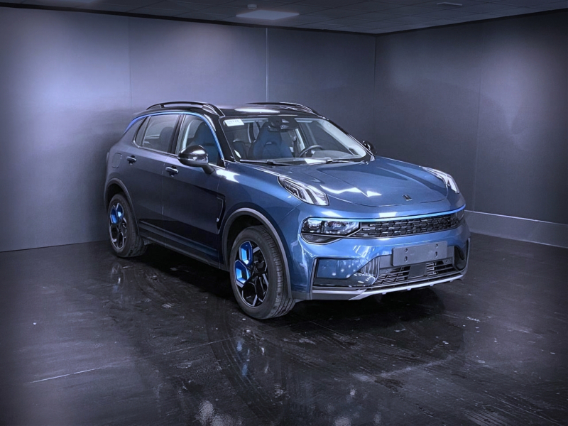 Offrir LYNK&CO 01 HEV